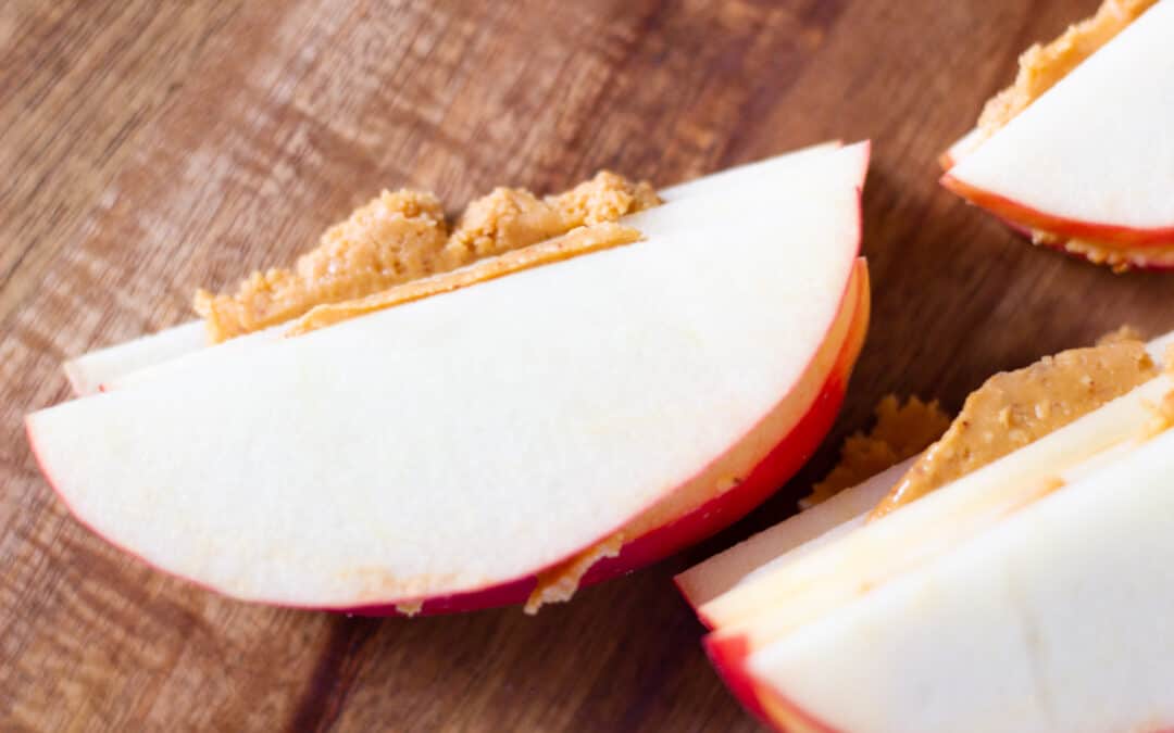 Apple Peanut Butter Snack Bites | Rainier Fruit